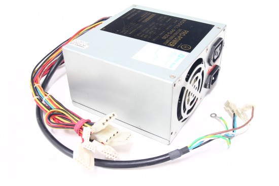 P8 & P9 Netzteile mit 230-250 Watt Leistung