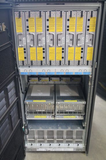 HP 9000 Superdome Server Computer Cabinet 32x Intel Itanium 2 128GB RAM