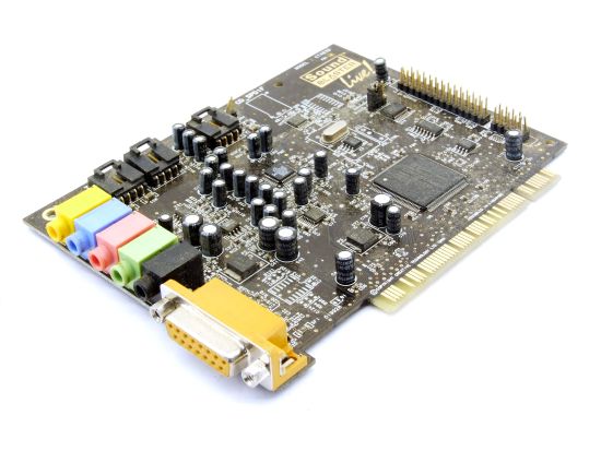 Creative Labs SoundBlaster Live CT4830 Computer PCI Digital Soundkarte ...