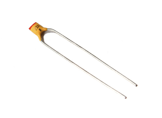 5x 560pF Ceramic Disc Capacitors / Kerko Keramik Scheiben-Kondensatoren ...