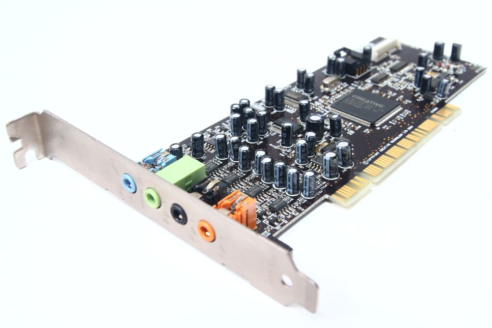 Creative Labs Sound Blaster Audigy SE SB0570 7.1 PCI Sound-Karte Audio ...