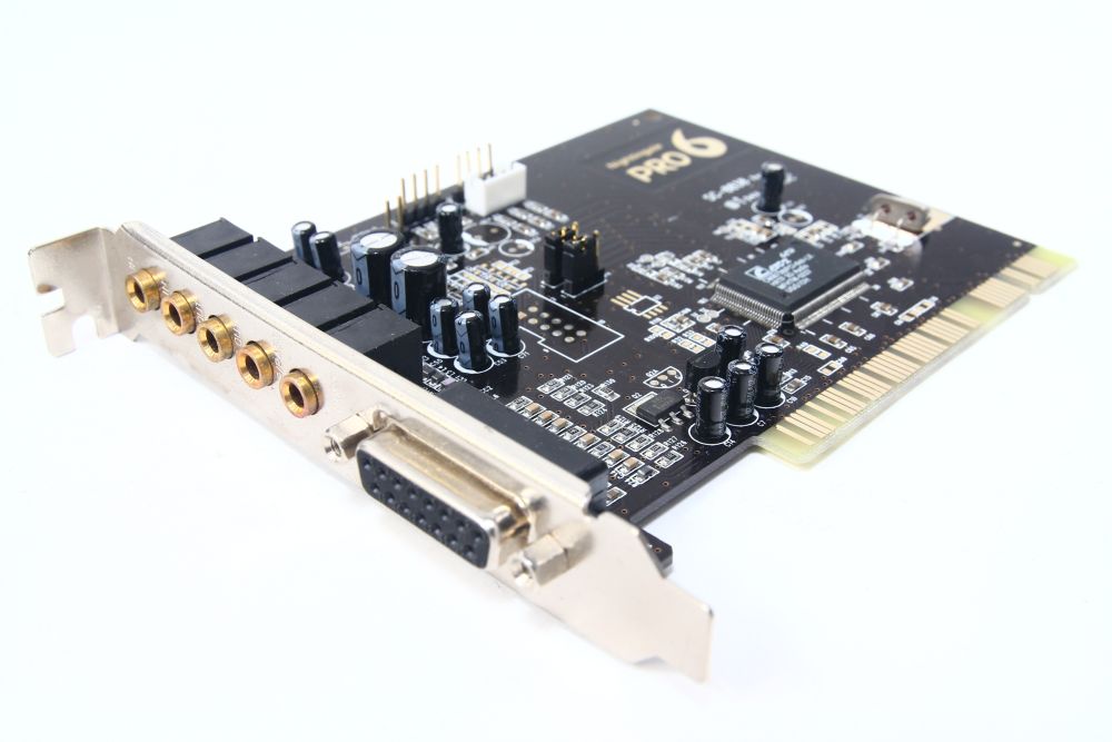 Zoltrix Nightingale Pro 6 SC-8838 5.1 PCI Sound-Karte 6-Channel Game ...