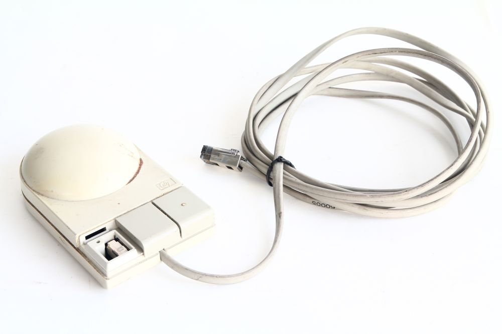 Hewlett Packard HP 46060B Retro Three Button Mouse 3 Tasten Maus B-Ware ...