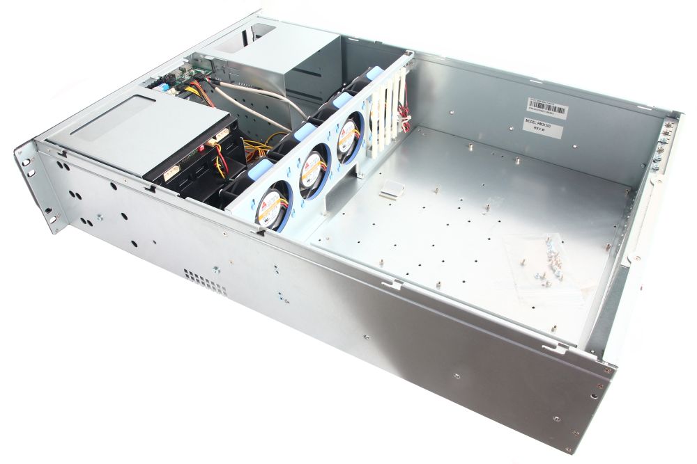 Chenbro RM31300 19" Server-Case Chassis 3HE 3U Rack-Mount E-ATX SSI CEB ...
