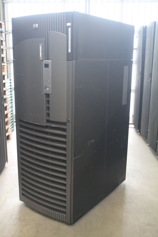 HP 9000 Superdome Server Computer Cabinet 32x Intel Itanium 2 128GB RAM