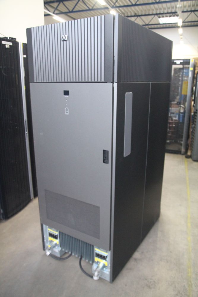 HP 9000 Superdome Server Computer Cabinet 32x Intel Itanium 2 128GB RAM