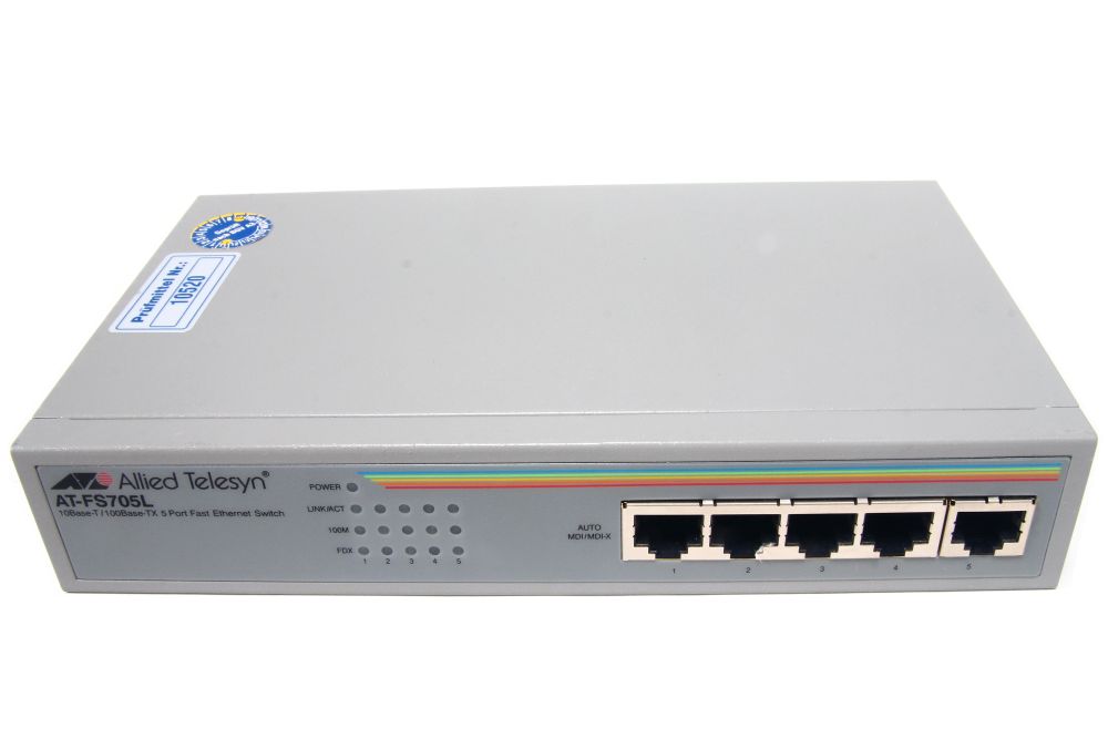 Allied Telesyn AT-FS705L 10Base-T/100Base-TX 5-Port Fast Ethernet Network Switch