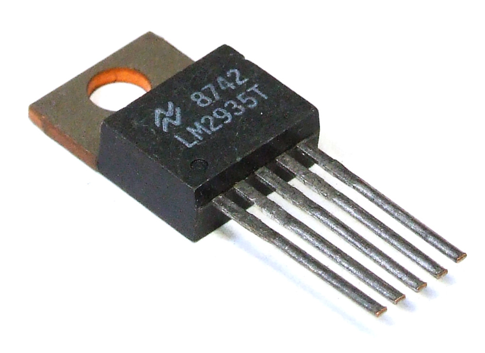 National Semiconductor LM2935T Low Dropout Dual Regulator Case TO-220 ...
